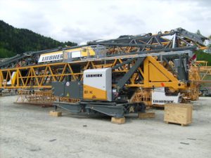 zum Verkauf: LIEBHERR -Schnellmontagekran 53 K zu vermieten - Baukrane ...